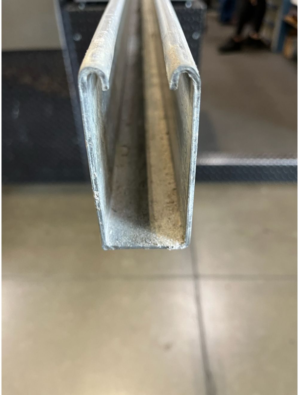 1-5/8 X 3-1/4 X 12GA X 10' DEEP HDG STRUT - NO SLOTS