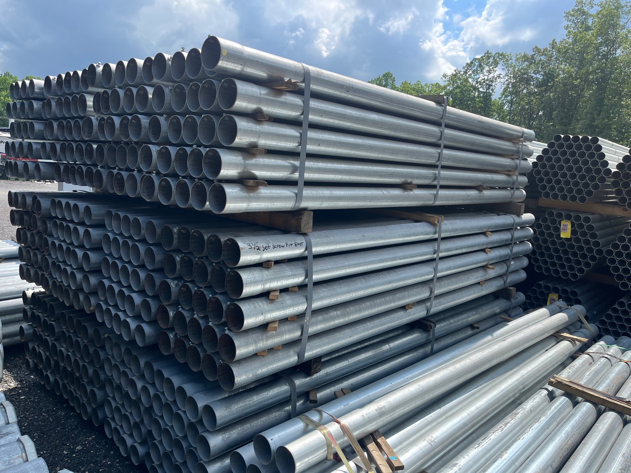 EMT Pipe and Conduit